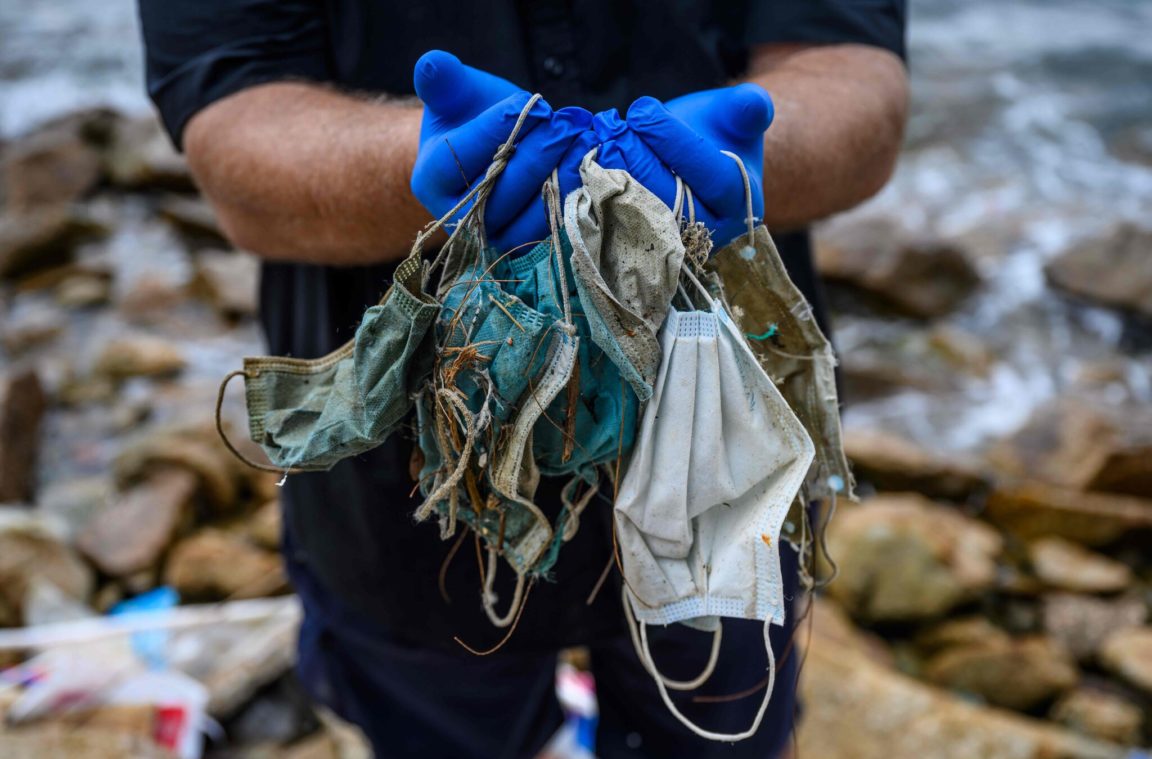 1.5 Billion Face Masks Will Pollute The World's Ocean By The End Of ...
